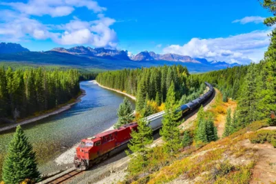 CANADIAN ROCKIES FULL CIRCLE RAIL JOURNEY | Solo Travel For Women ...